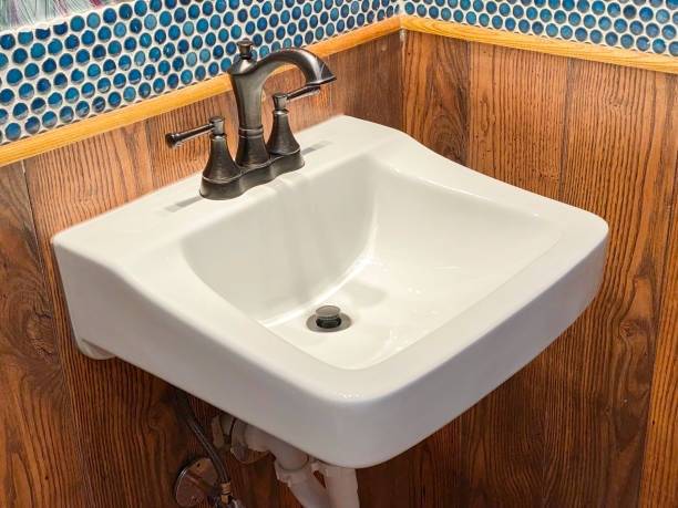 What Are ADA Compliant Sinks? 5 Types and 5 Materials to Know for Your ...